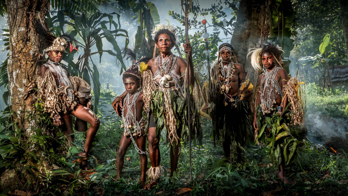 The Sepik Tribes (Ambunti and Wewak - Sepik River) - tribes of papua ...