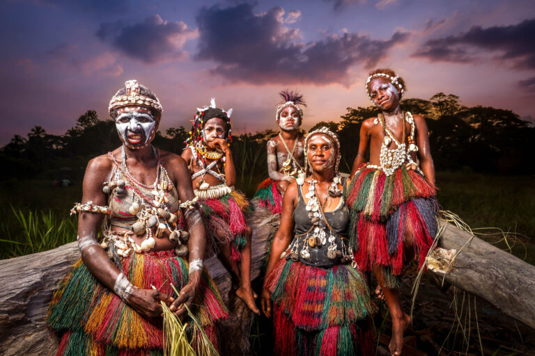 The Sepik Tribes (Ambunti and Wewak - Sepik River) - tribes of papua ...