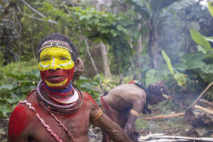 The Skeleton Tribe - tribes of papua new guinea