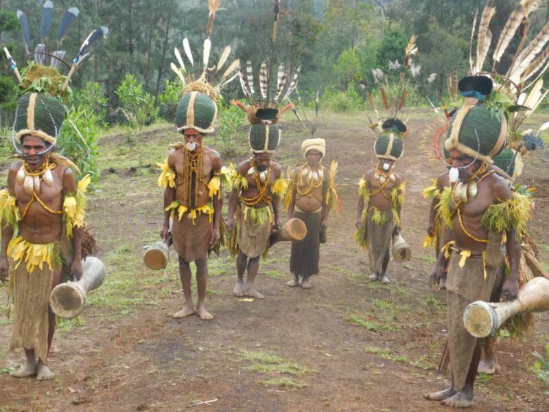 The Skeleton Tribe - tribes of papua new guinea